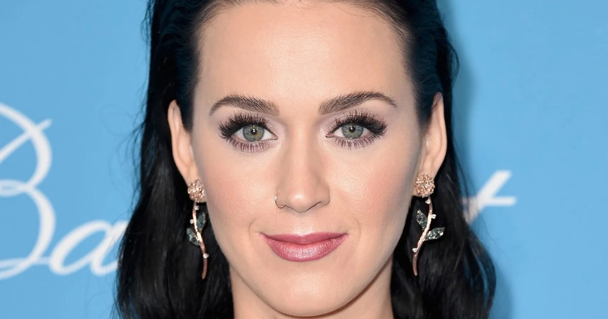 „Herausragender Auftritt auf dem Laufsteg bei Vogue World“: Katy Perry ...
